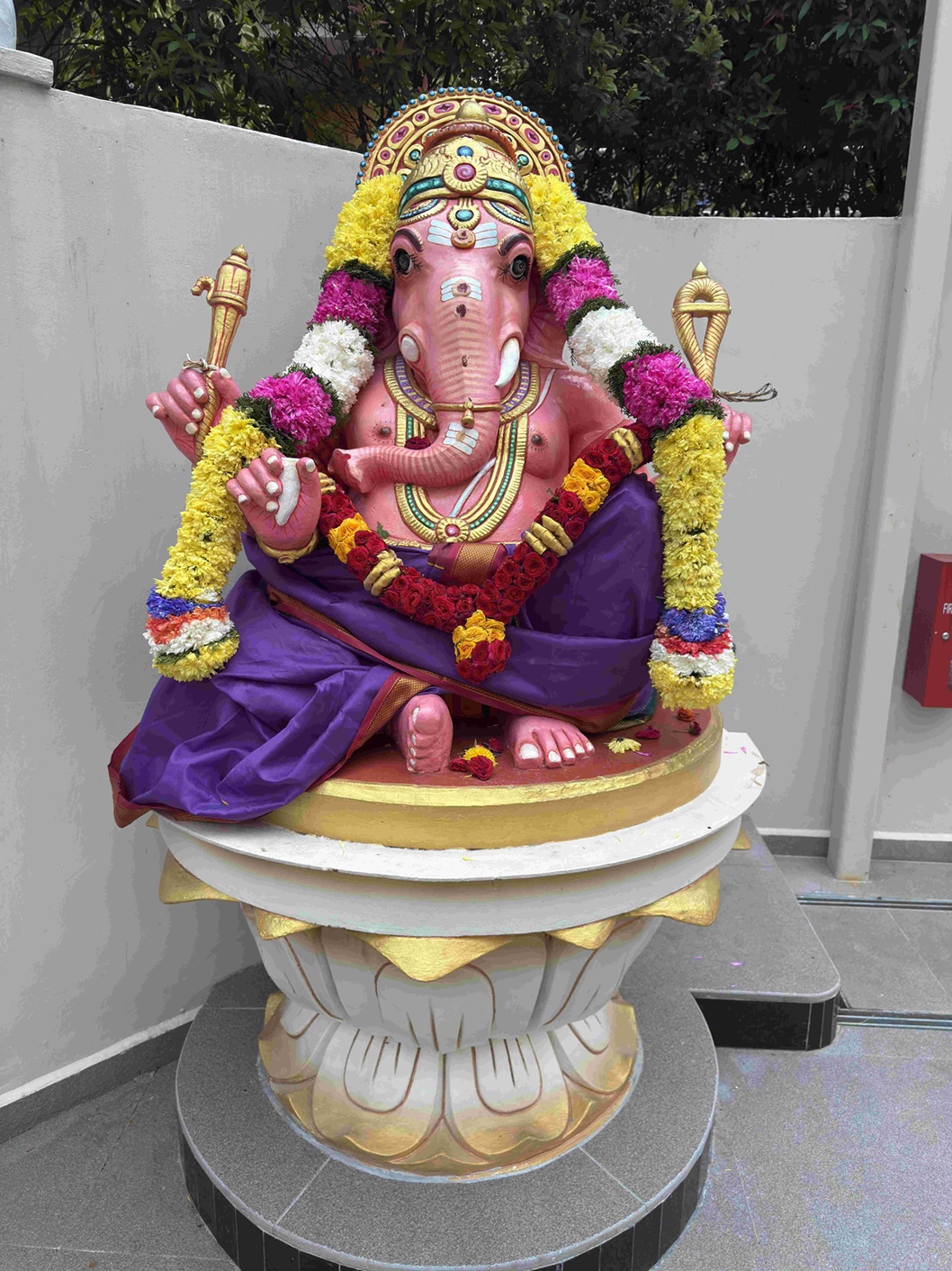 Sri Siva Krishna Temple – Is a temple for the god Krishna (Avatar of ...